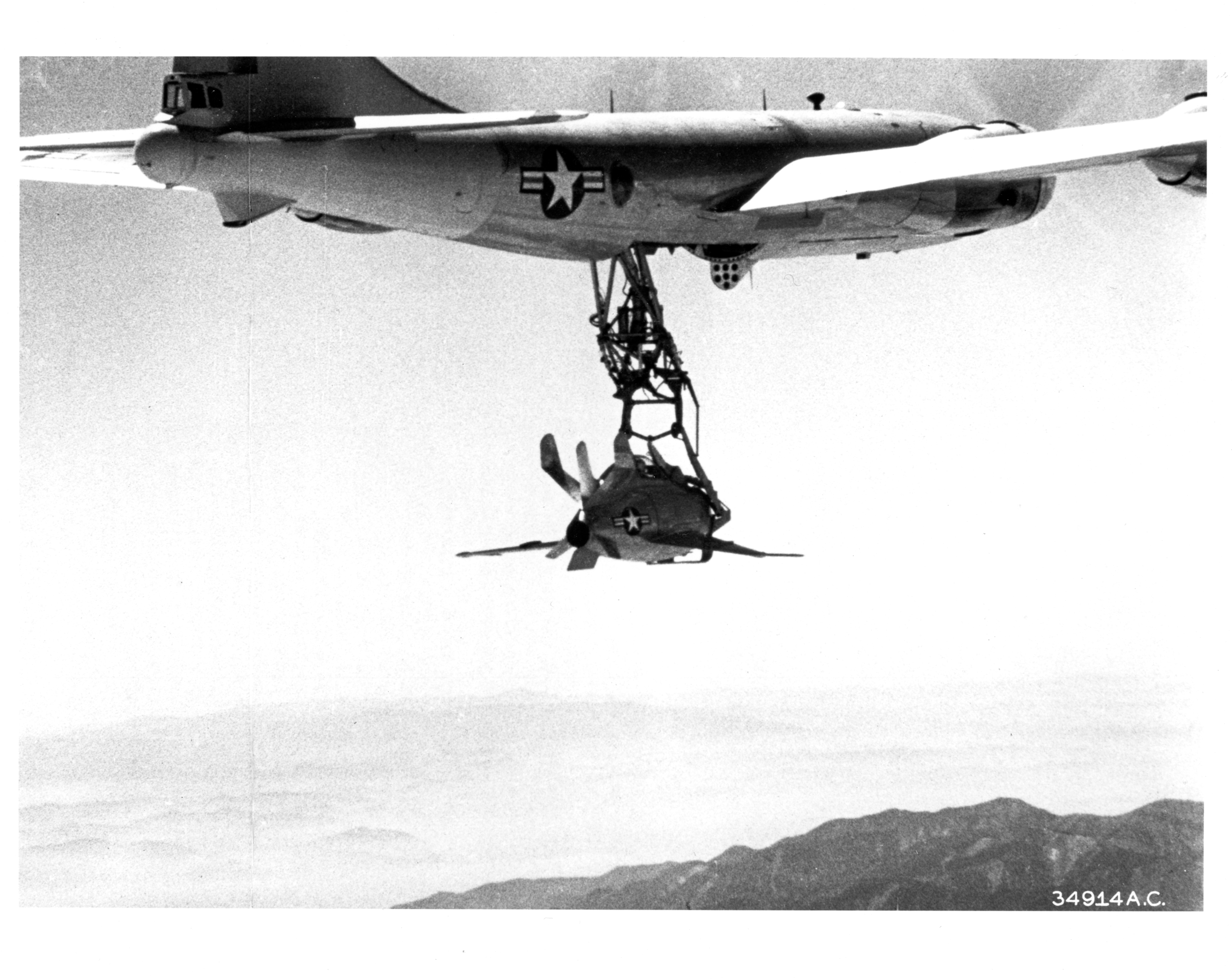 American Aircraft Fan Club - Cesare Brizio - XF-85 - a monograph